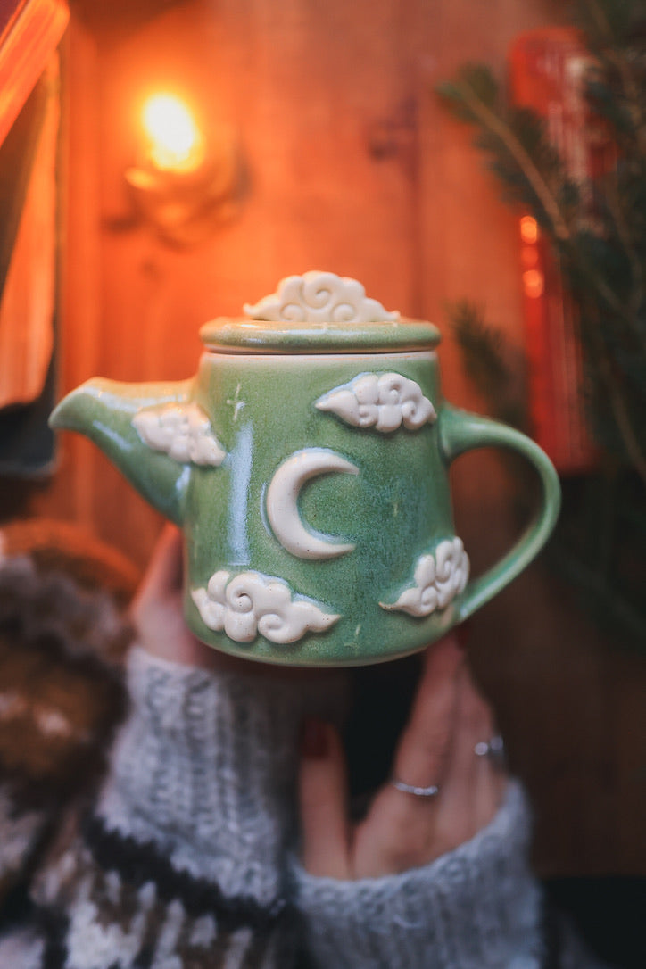 Enchanted Clouds Teapot in Rosemary Porcelain 12 oz – Pitch Pine Pottery